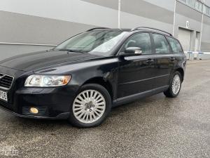Black Volvo V50 2008 in Vilnius, with an engine capacity of 2.00 L and mileage of 300 thousand km for 1850 €, photo 19 on AUTOMOTO.COM.LV