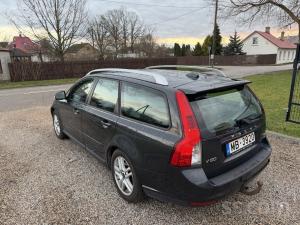 Melns Volvo V50 2009 Ventspils, ar dzinēja tilpumu 1.60 L un nobraukumu 273 tūkst. km par 2950 €, foto 6 vietnē AUTOMOTO.COM.LV