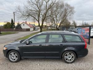 Melns Volvo V50 2009 Ventspils, ar dzinēja tilpumu 1.60 L un nobraukumu 273 tūkst. km par 2950 €, foto 7 vietnē AUTOMOTO.COM.LV
