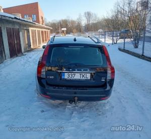 Black Volvo V50 2009 in Tallinn, with an engine capacity of 1.60 L and mileage of 316 thousand km for 3500 €, photo 4 on AUTOMOTO.COM.LV