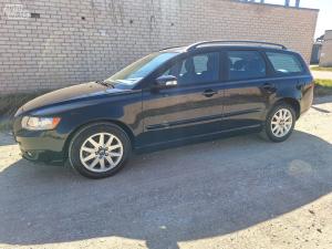 Melns Volvo V50 2009 Marijampole, ar dzinēja tilpumu 2.00 L un nobraukumu 253 tūkst. km par 3350 €, foto 3 vietnē AUTOMOTO.COM.LV