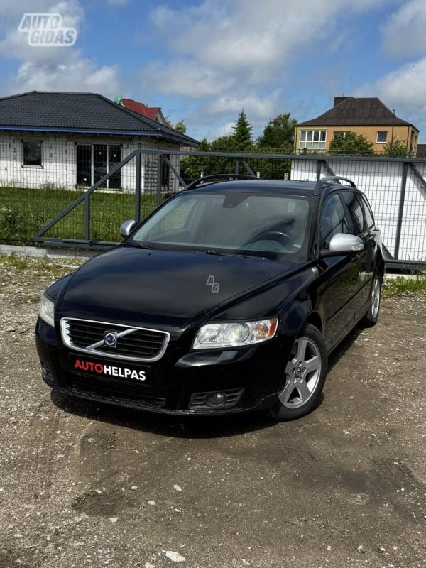 Melns Volvo V50 2009 Klaipėda, ar dzinēja tilpumu 2.40 L un nobraukumu 270 tūkst. km par 3899 €, foto 2 vietnē AUTOMOTO.COM.LV
