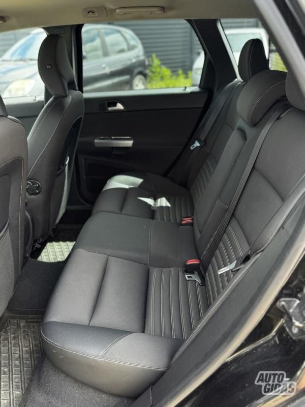 Melns Volvo V50 2009 Klaipėda, ar dzinēja tilpumu 2.40 L un nobraukumu 270 tūkst. km par 3899 €, foto 9 vietnē AUTOMOTO.COM.LV
