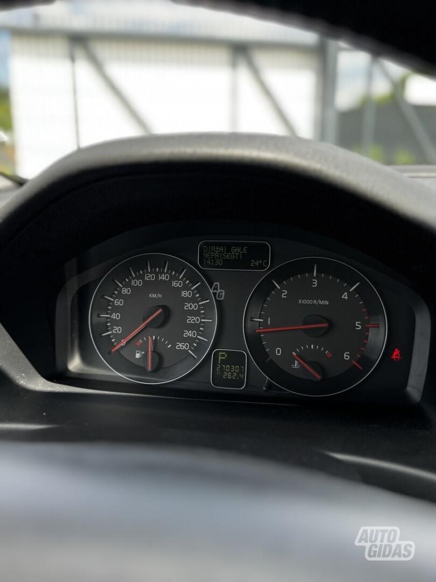 Melns Volvo V50 2009 Klaipėda, ar dzinēja tilpumu 2.40 L un nobraukumu 270 tūkst. km par 3899 €, foto 15 vietnē AUTOMOTO.COM.LV