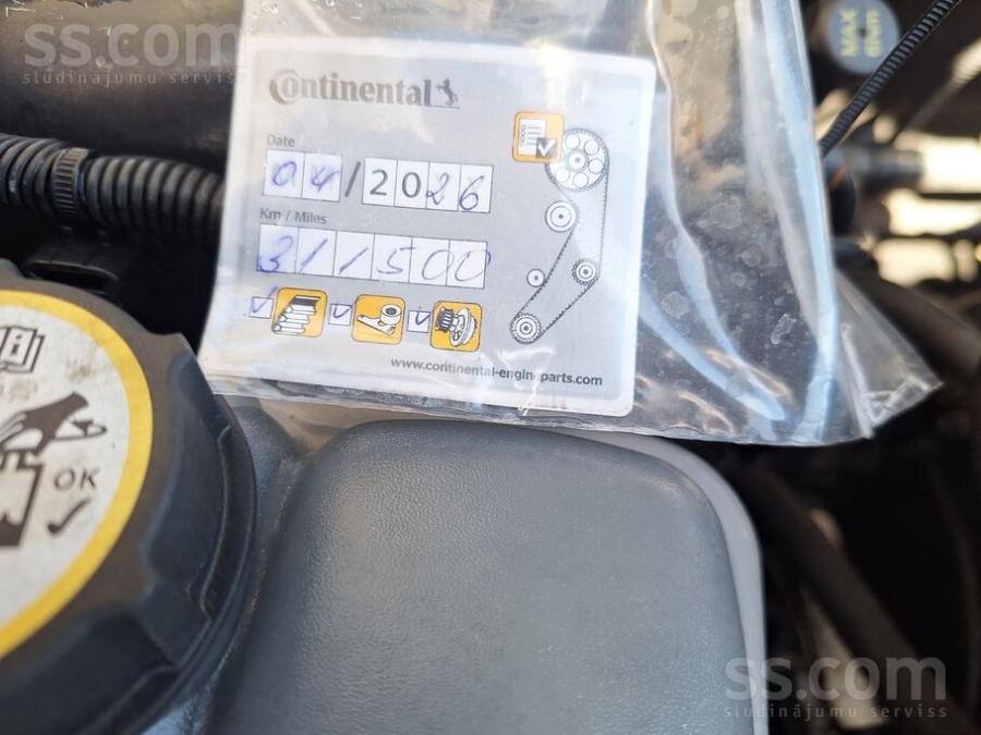 Melns Volvo V50 2009 Ventspils, ar dzinēja tilpumu 1.60 L un nobraukumu 312 tūkst. km par 2500 €, foto 9 vietnē AUTOMOTO.COM.LV