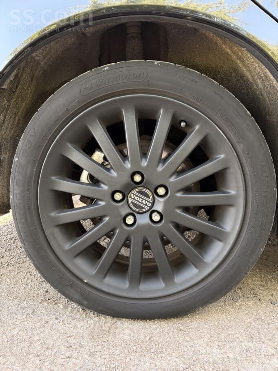 Black Volvo V50 2009 in Rezekne, with an engine capacity of 2.40 L and mileage of 385 thousand km for 2750 €, photo 14 on AUTOMOTO.COM.LV