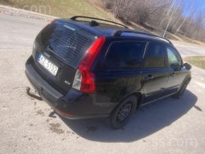 Melns Volvo V50 2009 Tukums, ar dzinēja tilpumu 2.00 L un nobraukumu 369 tūkst. km par 1800 €, foto 6 vietnē AUTOMOTO.COM.LV