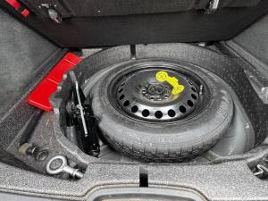 Melns Volvo V50 2009 Daugavpils, ar dzinēja tilpumu 2.00 L un nobraukumu 318 tūkst. km par 3590 €, foto 27 vietnē AUTOMOTO.COM.LV