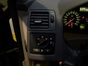 Black Volvo V50 2009 in Riga, with an engine capacity of 2.40 L and mileage of 279 thousand km for 2000 €, photo 19 on AUTOMOTO.COM.LV