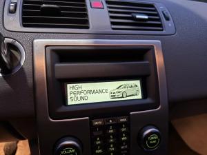 Black Volvo V50 2009 in Riga, with an engine capacity of 2.40 L and mileage of 279 thousand km for 2000 €, photo 20 on AUTOMOTO.COM.LV
