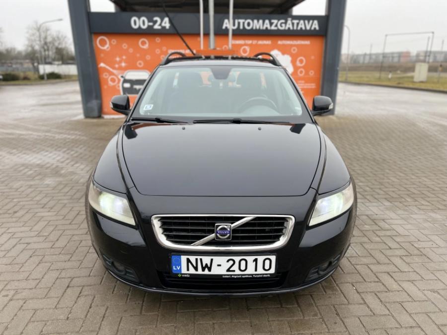Melns Volvo V50 2009 Rīga, ar dzinēja tilpumu 2.00 L un nobraukumu 289 tūkst. km par 3990 €, foto 8 vietnē AUTOMOTO.COM.LV