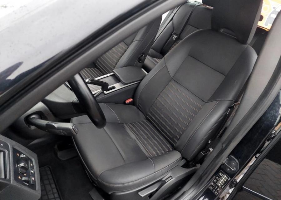 Melns Volvo V50 2009 Rīga, ar dzinēja tilpumu 2.00 L un nobraukumu 289 tūkst. km par 3990 €, foto 14 vietnē AUTOMOTO.COM.LV