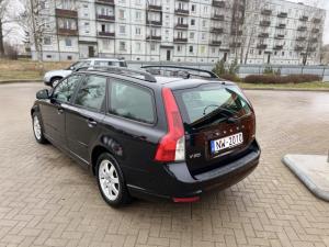 Melns Volvo V50 2009 Rīga, ar dzinēja tilpumu 2.00 L un nobraukumu 289 tūkst. km par 3990 €, foto 20 vietnē AUTOMOTO.COM.LV