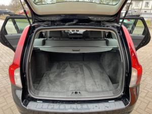 Melns Volvo V50 2009 Rīga, ar dzinēja tilpumu 2.00 L un nobraukumu 289 tūkst. km par 3990 €, foto 29 vietnē AUTOMOTO.COM.LV