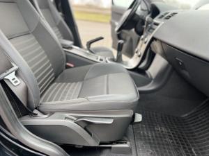 Melns Volvo V50 2009 Rīga, ar dzinēja tilpumu 2.00 L un nobraukumu 289 tūkst. km par 3990 €, foto 35 vietnē AUTOMOTO.COM.LV
