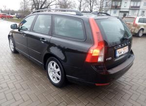 Melns Volvo V50 2009 Rīga, ar dzinēja tilpumu 2.00 L un nobraukumu 289 tūkst. km par 3990 €, foto 36 vietnē AUTOMOTO.COM.LV