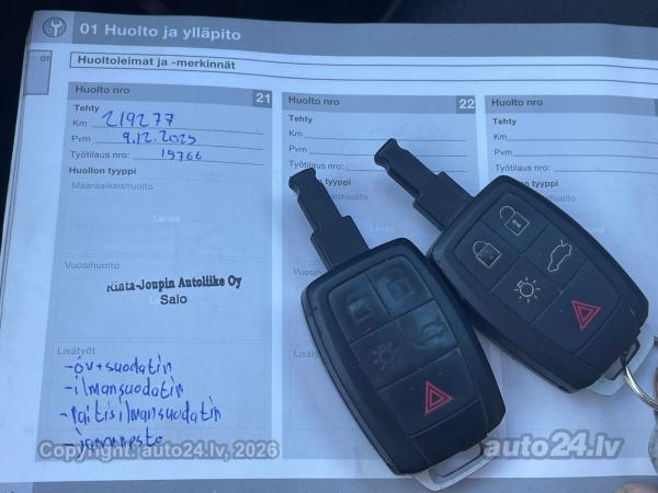 Black Volvo V50 2009 in Tartu, with an engine capacity of 1.60 L and mileage of 219 thousand km for 3890 €, photo 9 on AUTOMOTO.COM.LV