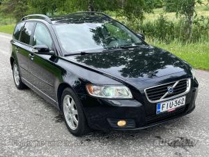 Melns Volvo V50 2009 Tartu, ar dzinēja tilpumu 1.60 L un nobraukumu 219 tūkst. km par 3890 €, foto 13 vietnē AUTOMOTO.COM.LV