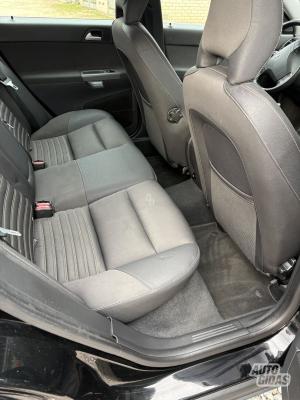 Black Volvo V50 2009 in Taurage, with an engine capacity of 1.60 L and mileage of 273 thousand km for 2499 €, photo 13 on AUTOMOTO.COM.LV