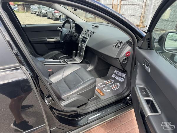 Melns Volvo V50 2009 Kauņa, ar dzinēja tilpumu 1.60 L un nobraukumu 260 tūkst. km par 2699 €, foto 8 vietnē AUTOMOTO.COM.LV