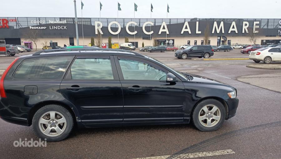 Black Volvo V50 2009 in Tallinn, with an engine capacity of 1.60 L and mileage of 338 thousand km for 2200 €, photo 8 on AUTOMOTO.COM.LV