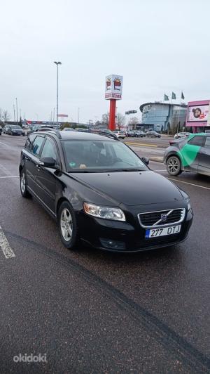 Black Volvo V50 2009 in Tallinn, with an engine capacity of 1.60 L and mileage of 338 thousand km for 2200 €, photo 24 on AUTOMOTO.COM.LV