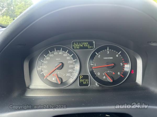 Melns Volvo V50 2009 Tallina, ar dzinēja tilpumu 2.40 L un nobraukumu 303 tūkst. km par 2999 €, foto 6 vietnē AUTOMOTO.COM.LV