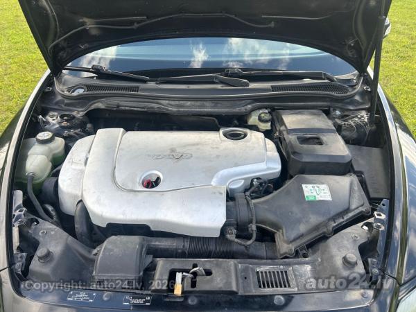 Melns Volvo V50 2009 Tallina, ar dzinēja tilpumu 2.40 L un nobraukumu 303 tūkst. km par 2999 €, foto 7 vietnē AUTOMOTO.COM.LV