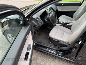 Melns Volvo V50 2009 Tallina, ar dzinēja tilpumu 1.60 L un nobraukumu 247 tūkst. km par 4290 €, foto 6 vietnē AUTOMOTO.COM.LV
