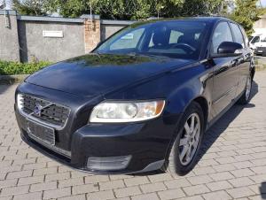 Melns Volvo V50 2009 Šauļi, ar dzinēja tilpumu 1.56 L un nobraukumu 249 tūkst. km par 1850 €, foto  vietnē AUTOMOTO.COM.LV