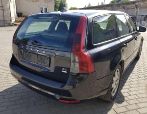 Melns Volvo V50 2009 Šauļi, ar dzinēja tilpumu 1.56 L un nobraukumu 249 tūkst. km par 1850 €, foto 4 vietnē AUTOMOTO.COM.LV
