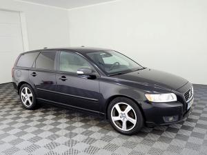 Черный Вольво В50 2009 в Таллин, объемом двигателя 1.60 л и пробегом 403 тыс. км за 899 €, фото  на AUTOMOTO.COM.LV