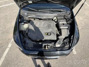 Melns Volvo V50 2009 Rīga, ar dzinēja tilpumu 2.00 L un nobraukumu 261 tūkst. km par 2250 €, foto 6 vietnē AUTOMOTO.COM.LV