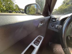 Melns Volvo V50 2009 Rīga, ar dzinēja tilpumu 2.00 L un nobraukumu 261 tūkst. km par 2250 €, foto 14 vietnē AUTOMOTO.COM.LV