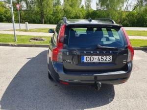 Melns Volvo V50 2010 Rīga, ar dzinēja tilpumu 1.60 L un nobraukumu 360 tūkst. km par 3150 €, foto 8 vietnē AUTOMOTO.COM.LV