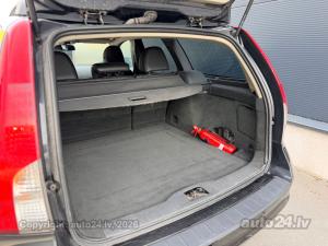 Melns Volvo V50 2010 Tallina, ar dzinēja tilpumu 1.60 L un nobraukumu 303 tūkst. km par 2700 €, foto 13 vietnē AUTOMOTO.COM.LV