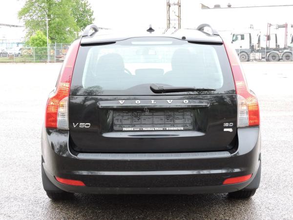 Melns Volvo V50 2010 Marijampole, ar dzinēja tilpumu 1.60 L un nobraukumu 315 tūkst. km par 2950 €, foto 5 vietnē AUTOMOTO.COM.LV