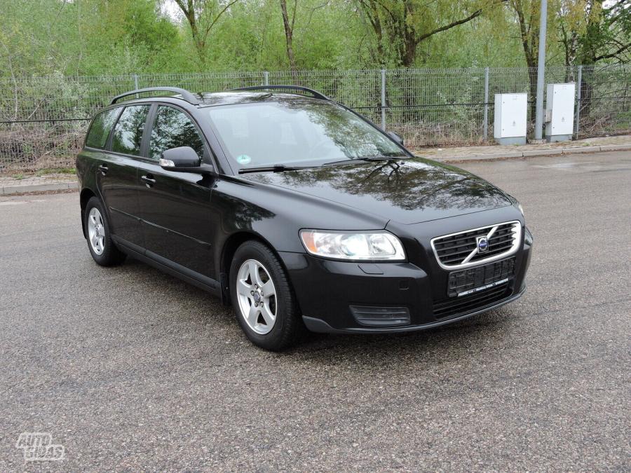 Black Volvo V50 2010 in Marijampole, with an engine capacity of 1.60 L and mileage of 315 thousand km for 2950 €, photo 9 on AUTOMOTO.COM.LV
