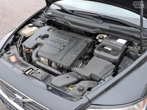Black Volvo V50 2010 in Marijampole, with an engine capacity of 1.60 L and mileage of 315 thousand km for 2950 €, photo 27 on AUTOMOTO.COM.LV
