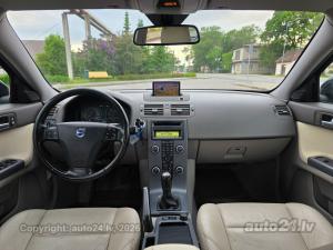 Черный Вольво В50 2010 в Пайде, объемом двигателя 1.60 л и пробегом 330 тыс. км за 3999 €, фото 14 на AUTOMOTO.COM.LV