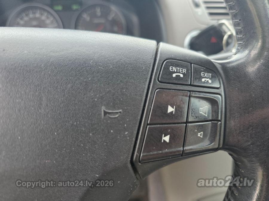 Черный Вольво В50 2010 в Пайде, объемом двигателя 1.60 л и пробегом 330 тыс. км за 3999 €, фото 22 на AUTOMOTO.COM.LV