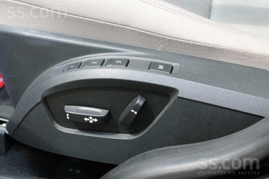 Melns Volvo V50 2010 Daugavpils, ar dzinēja tilpumu 1.60 L un nobraukumu 247 tūkst. km par 3890 €, foto 21 vietnē AUTOMOTO.COM.LV