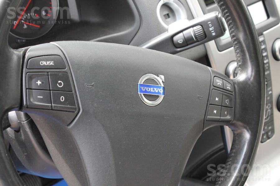 Melns Volvo V50 2010 Daugavpils, ar dzinēja tilpumu 1.60 L un nobraukumu 247 tūkst. km par 3890 €, foto 23 vietnē AUTOMOTO.COM.LV