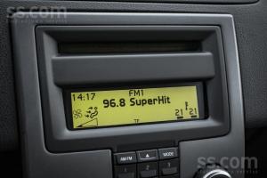 Melns Volvo V50 2010 Rīga, ar dzinēja tilpumu 2.00 L un nobraukumu 0 tūkst. km par 3590 €, foto 24 vietnē AUTOMOTO.COM.LV