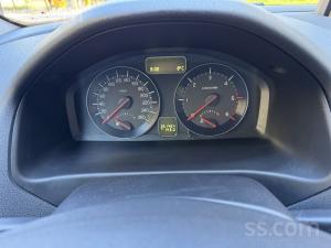 Melns Volvo V50 2010 Rīga, ar dzinēja tilpumu 2.00 L un nobraukumu 352 tūkst. km par 3900 €, foto 17 vietnē AUTOMOTO.COM.LV