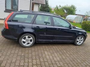 Melns Volvo V50 2010 Kupiškis, ar dzinēja tilpumu 1.60 L un nobraukumu 245 tūkst. km par 1850 €, foto 5 vietnē AUTOMOTO.COM.LV
