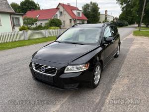 Melns Volvo V50 2010 Tallina, ar dzinēja tilpumu 1.60 L un nobraukumu 219 tūkst. km par 4390 €, foto  vietnē AUTOMOTO.COM.LV