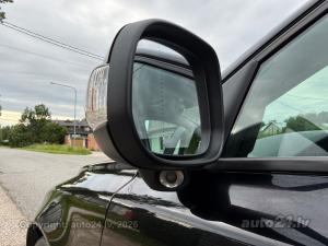 Melns Volvo V50 2010 Tallina, ar dzinēja tilpumu 1.60 L un nobraukumu 219 tūkst. km par 4390 €, foto 18 vietnē AUTOMOTO.COM.LV