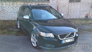 Melns Volvo V50 2010 Bauska, ar dzinēja tilpumu 2.00 L un nobraukumu 348 tūkst. km par 2900 €, foto 8 vietnē AUTOMOTO.COM.LV