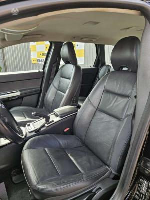 Melns Volvo V50 2010 Šauļi, ar dzinēja tilpumu 1.56 L un nobraukumu 207 tūkst. km par 3550 €, foto 19 vietnē AUTOMOTO.COM.LV